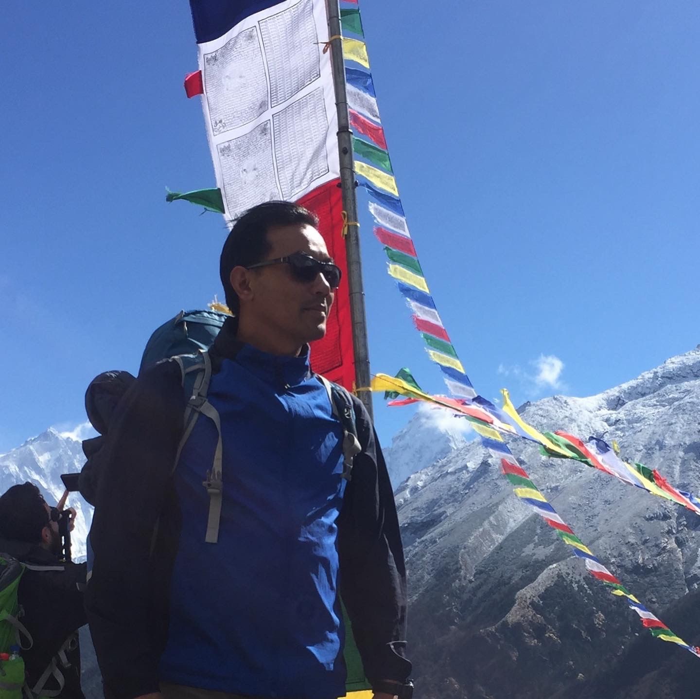 Himalayan Sherpa: Sherpa life in the Mountain Region