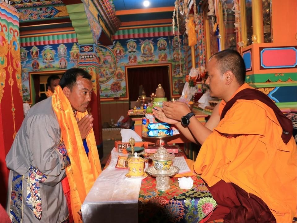 Himalayan Sherpa: Sherpa life in the Mountain Region